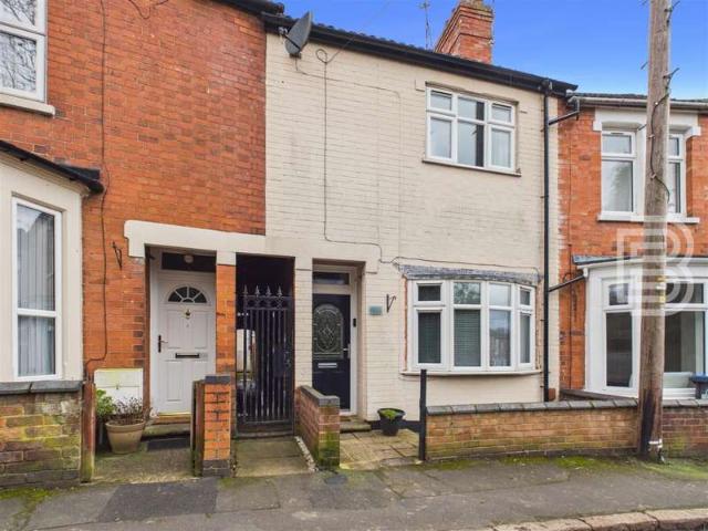 4 Bedroom Terraced House