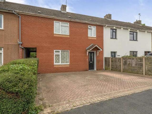 4 Bedroom Terraced House