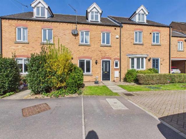 4 Bedroom Terraced House