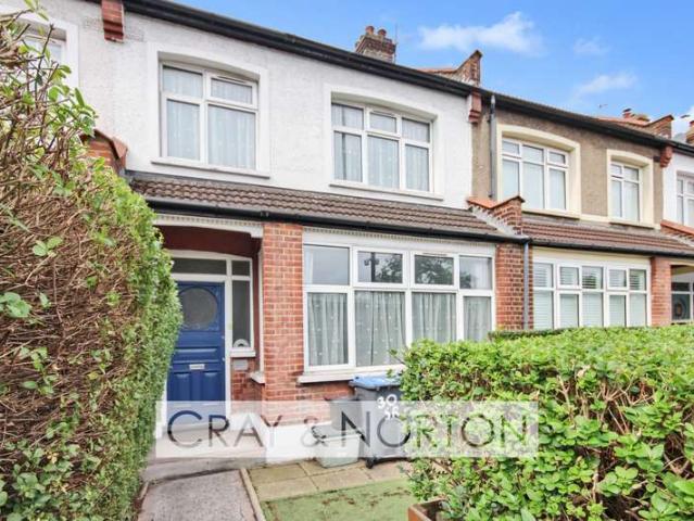 4 Bedroom Terraced House