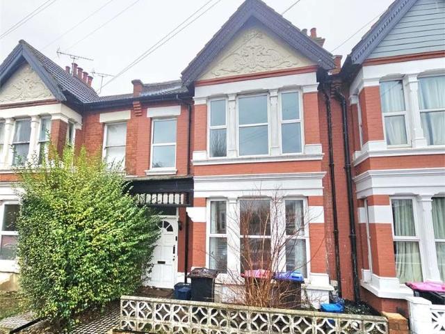 4 Bedroom Terraced House