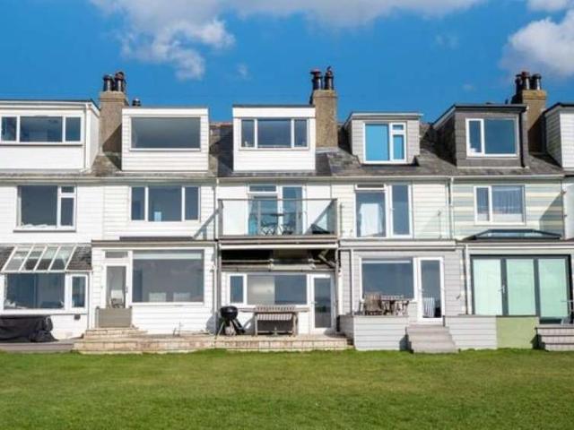 4 Bedroom Terraced House