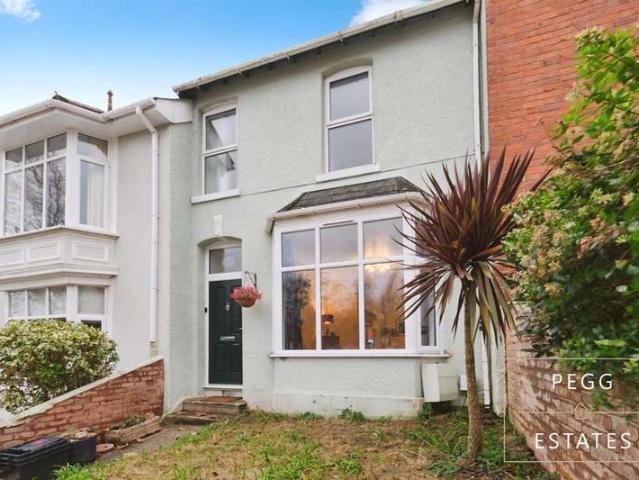 4 Bedroom Terraced House