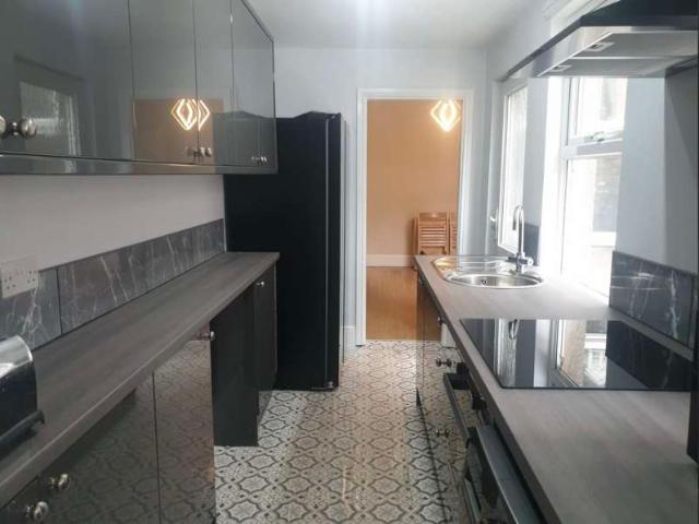 4 Bedroom Terraced House
