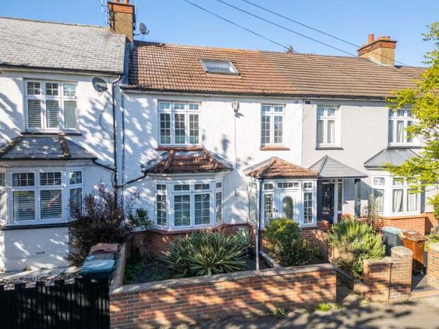 4 Bedroom Terraced House