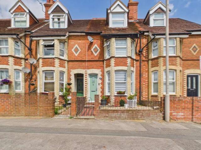 4 Bedroom Terraced House