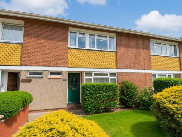 4 Bedroom Terraced House