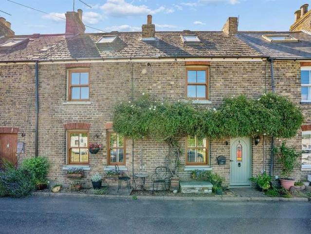 4 Bedroom Terraced House