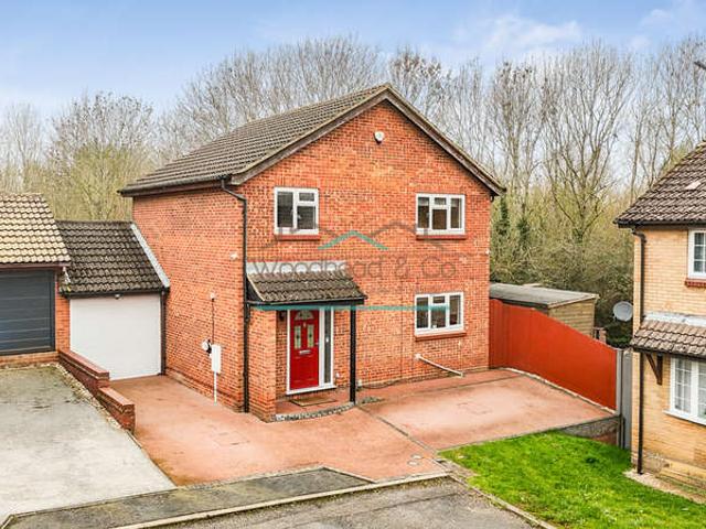 4 Bedroom Detached House