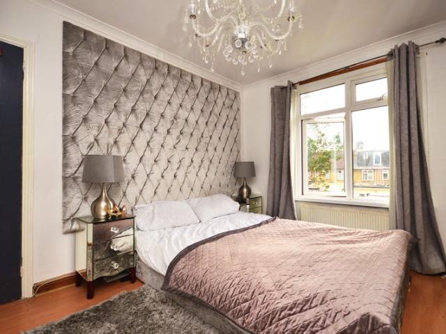 4 Bedroom Terraced House Barking