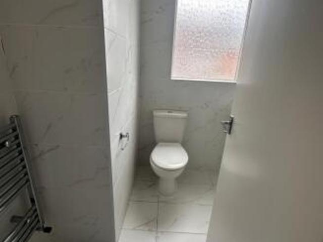 4 bedroom terraced house for rent in 1 Seaforth Avenue, Leeds, LS9