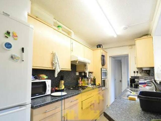 4 bedroom terraced house for rent in 2023 2024 ACADEMIC YEAR Delightful 4 Double Bedroom Student Hou