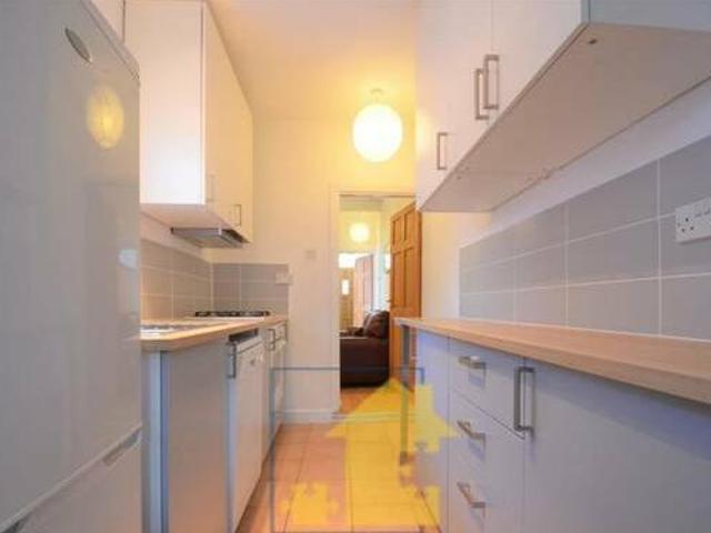 4 bedroom terraced house for rent in 2023 2024 ACADEMIC YEAR Spacious 4 Double Bedroom Student House