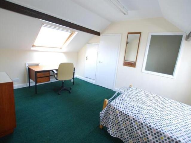 4 bedroom terraced house for rent in 23 Beehive Road, Crookesmoor, S10