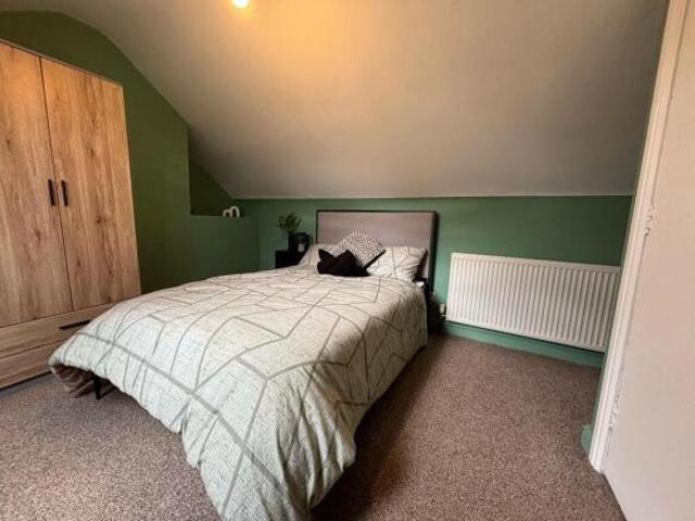4 bedroom terraced house for rent in West End 4 Bed / Student House / Sept 2026, LN1