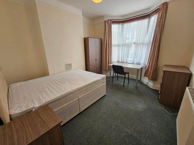 4 bedroom terraced house for rent in 56 Tachbrook St, Leamington Spa, CV31