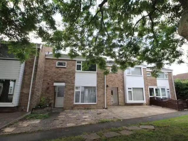 4 bedroom terraced house for rent in 8 Curzon Grove, Leamingto.