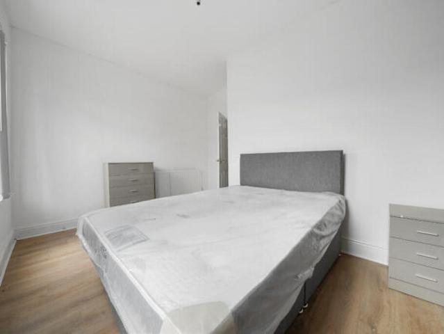 4 bedroom terraced house for rent in 9 Kelso Road, Fairfield, Liverpool L6 3AG, L6