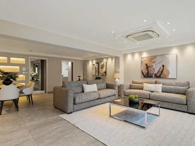 4 bedroom terraced house for rent in Court Close, St. Johns Wood Park, London, NW8