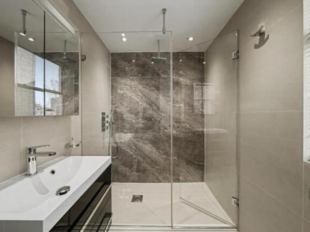 4 bedroom terraced house for rent in Court Close, St. Johns Wood Park, London, NW8