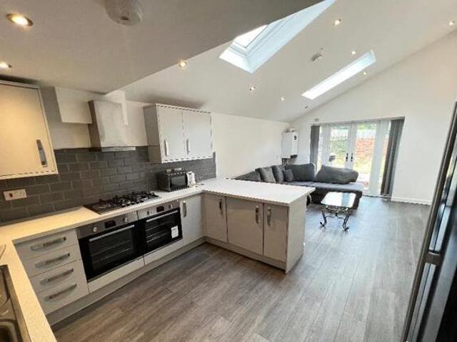 4 Bedroom Terraced House For Rent In Coventry