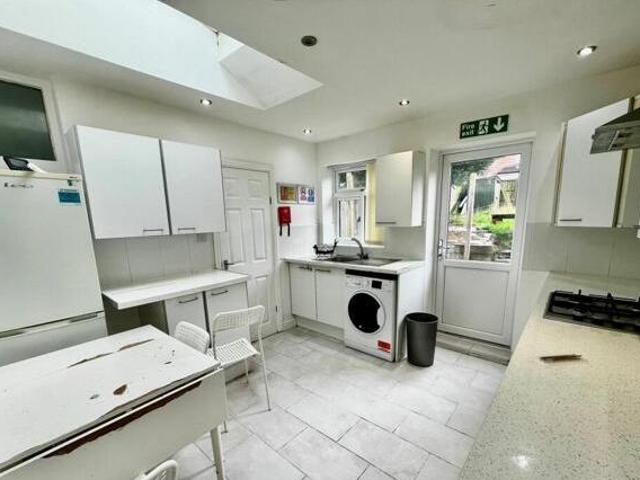 4 Bedroom Terraced House For Rent In Coventry