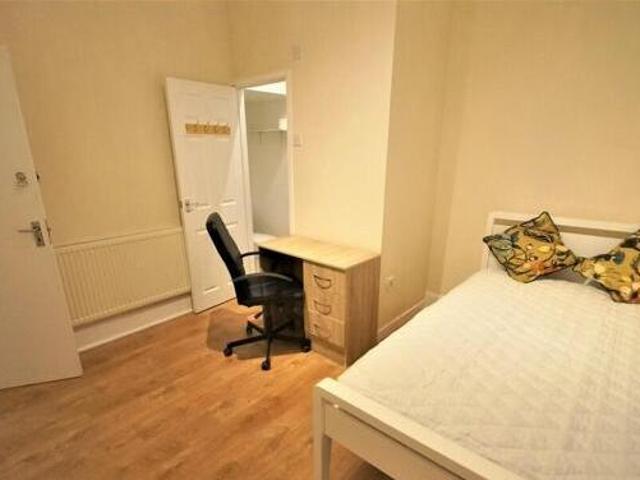 4 Bedroom Terraced House For Rent In Coventry