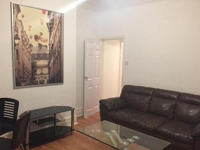 4 Bedroom Terraced House For Rent In Coventry, West Midlands