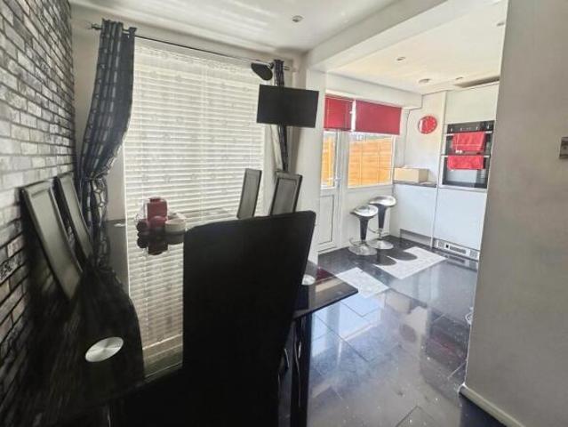 4 bedroom terraced house for rent in Cobbett Close, East Malling, West Malling, Kent, ME19
