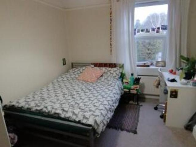 4 bedroom terraced house for rent in Cork Terrace, Lower Weston, Bath, BA1