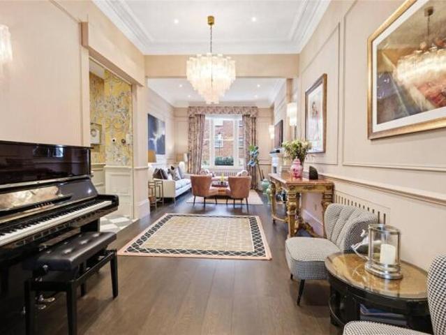 4 bedroom terraced house for rent in Cathcart Road, London, SW10