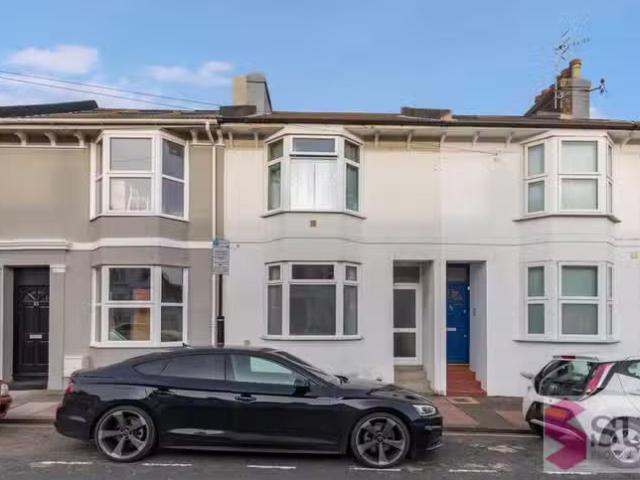 4 bedroom terraced house for rent in Caledonian Road, Brighton.