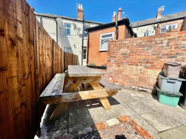 4 bedroom terraced house for rent in Cambrian Road, Chester, Cheshire, CH1