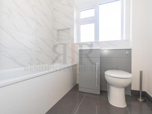 4 bedroom terraced house for rent in Celtic Street, London, E14