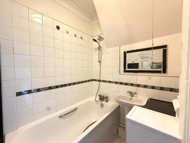 4 bedroom terraced house for rent in Chapel Street, Stanground, Peterborough, Cambridgeshire, PE2