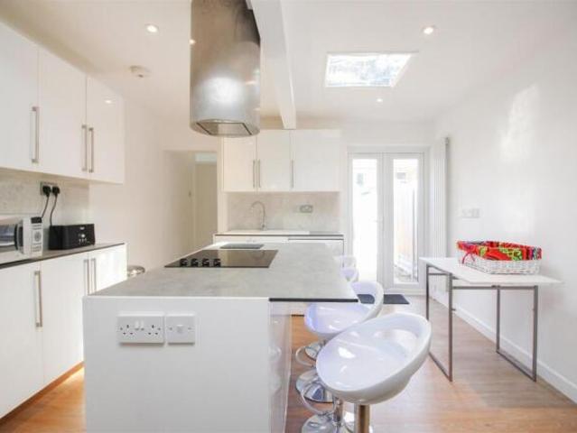 4 bedroom terraced house for rent in Claremont Place, Canterbury, Kent, CT1
