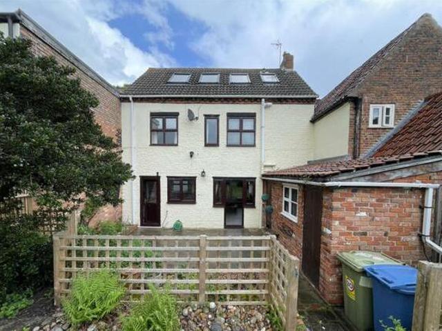 4 Bedroom Terraced House For Rent In Clayworth