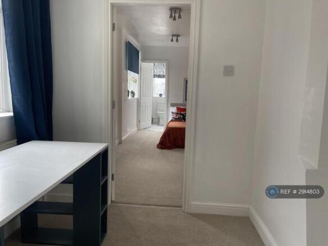 4 bedroom terraced house for rent in Craven Street, Coventry, CV5