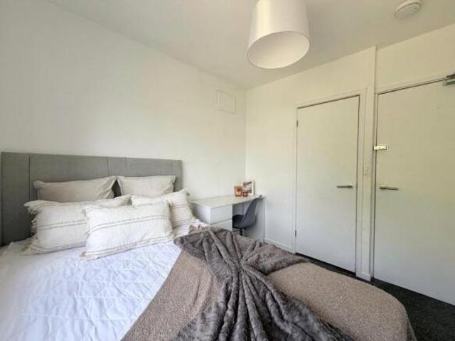 4 bedroom terraced house for rent in Ambleside Avenue, Southmead, Bristol, BS10