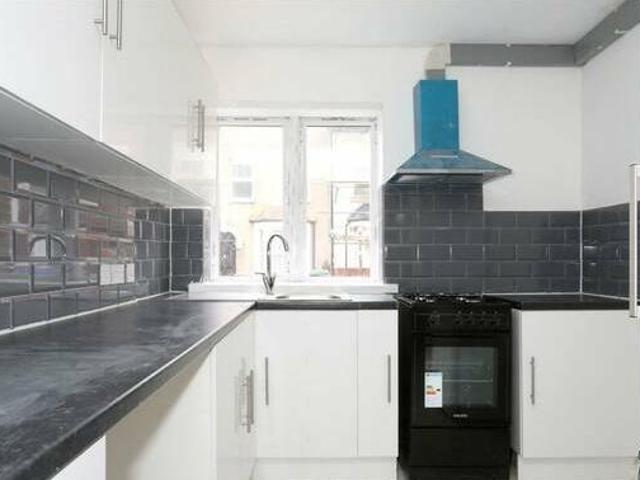 4 bedroom terraced house for rent in Antil Road London N15