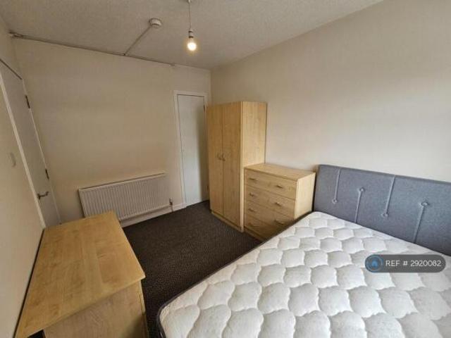 4 bedroom terraced house for rent in Abercromby Street, Glasgow, G40