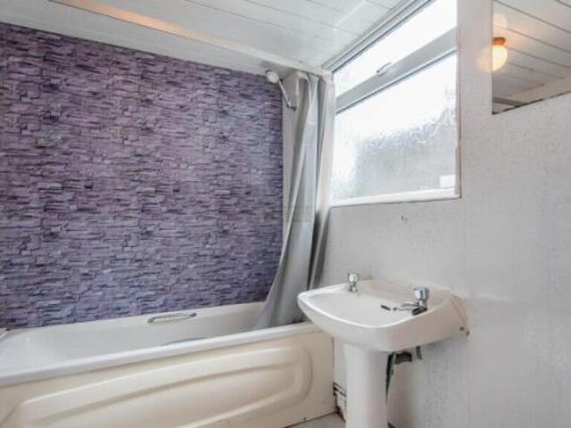 4 bedroom terraced house for rent in Alton Road, Selly Oak, Birmingham, B29 7DX, B29