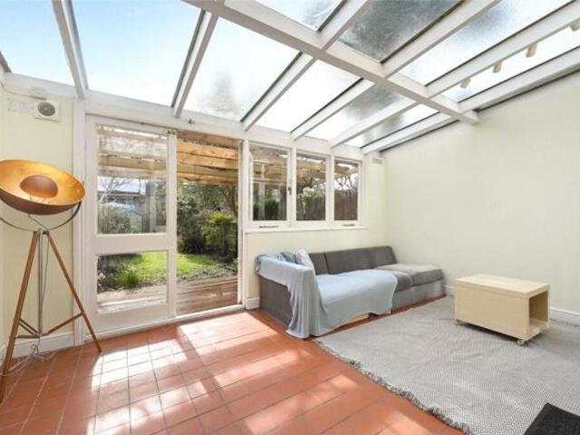 4 bedroom terraced house for rent in Aycliffe Road, London, W12