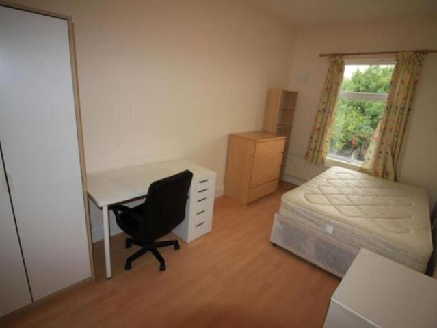 4 bedroom terraced house for rent in Bolingbroke Road, Stoke, Coventry, CV3