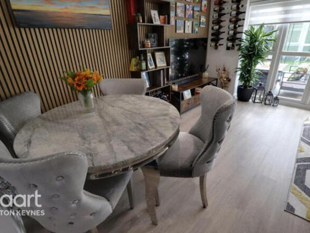 4 bedroom terraced house for rent in Barrosa Way, Whitehouse Park, MK8
