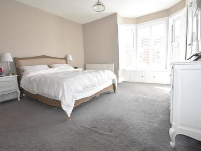 4 bedroom terraced house for rent in Beresford Road, Portsmouth, PO2