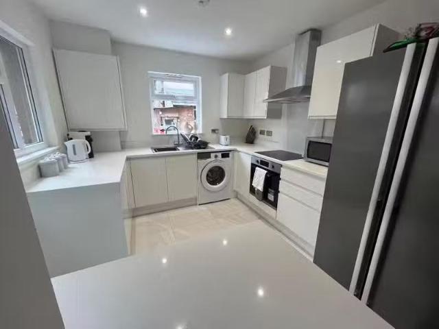 4 bedroom terraced house for rent in Birstall Road, Liverpool.