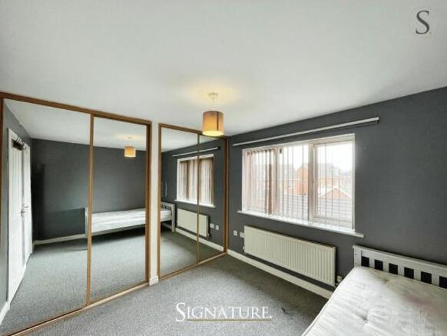 4 bedroom terraced house for rent in Blacksmith Place, Hamilton, LE5