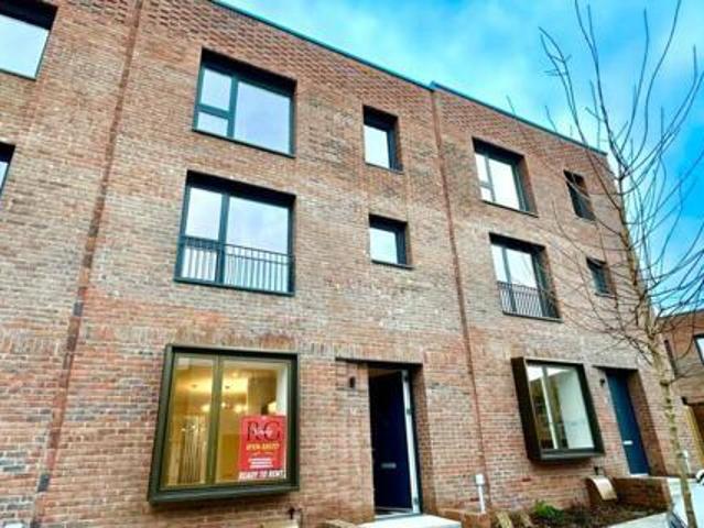 4 Bedroom Terraced House For Rent In Brabazon