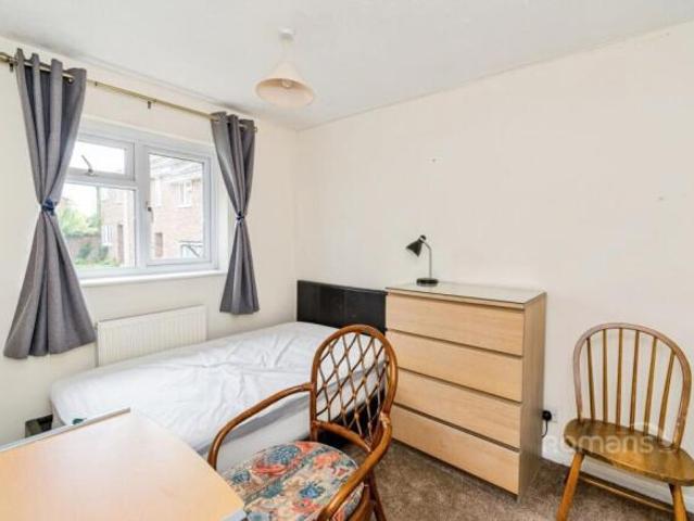 4 bedroom terraced house for rent in Broad Chalke Down, Winchester, SO22
